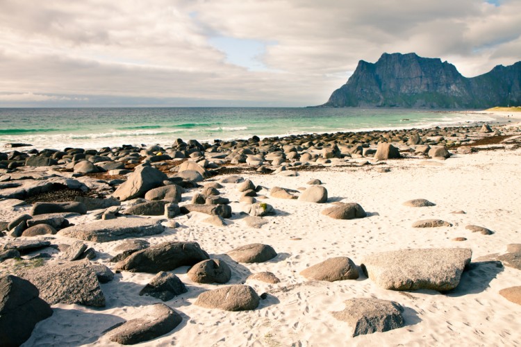 10 Countries with the Longest Coastline in the World - Insider Monkey