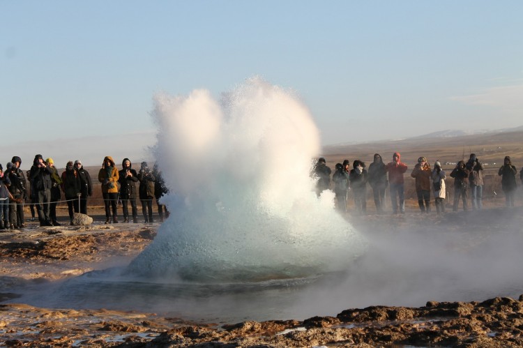13 Biggest Geysers in the World - Insider Monkey