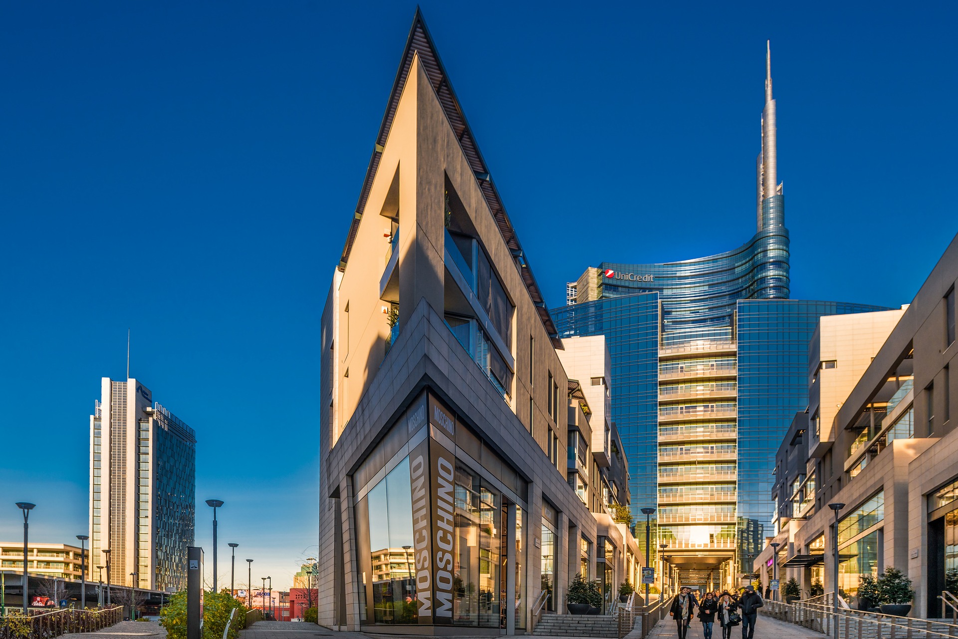 20 Best Places to Retire in Italy for US Citizens - Insider Monkey