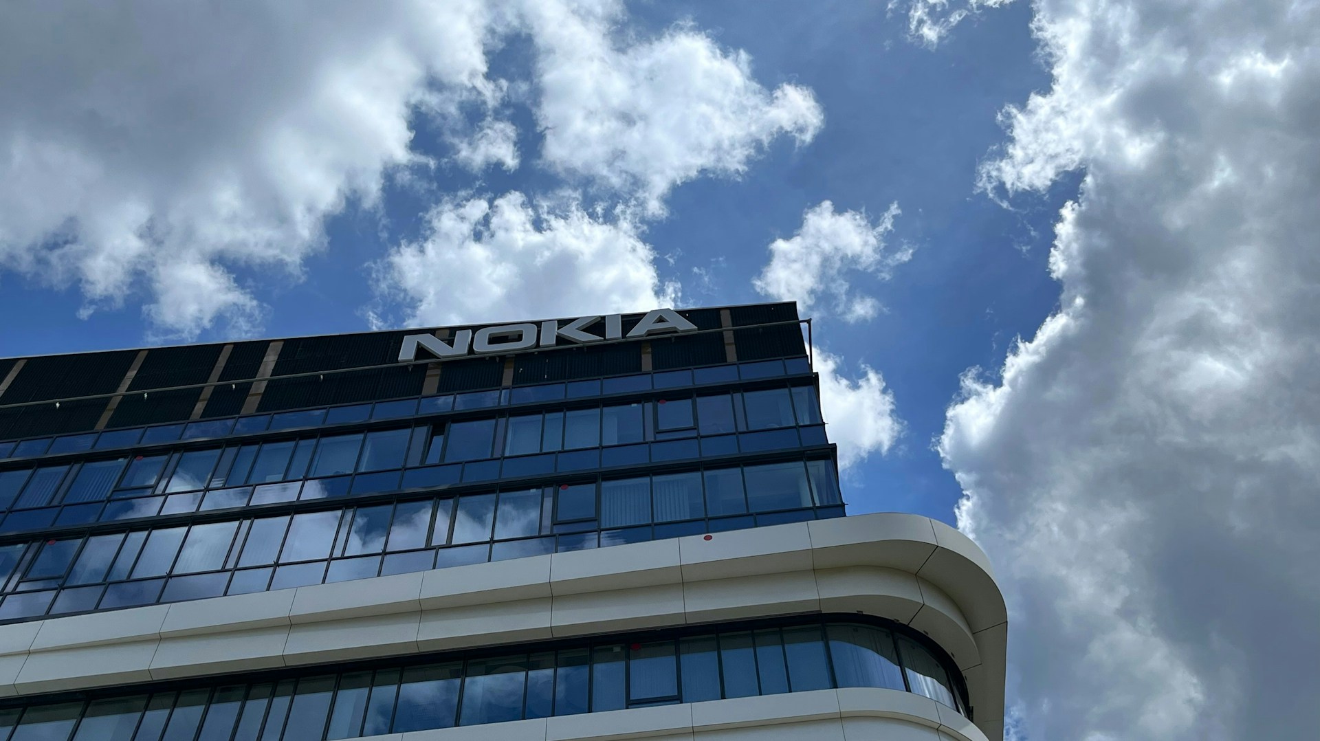 Nokia (NOK) Announces Departure of Chief People Officer Lorna Gibb ...